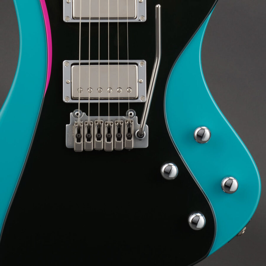 【ギタータウン】初音ミク シグネチャーモデル ESP STREAM-Miku-Custom 発売